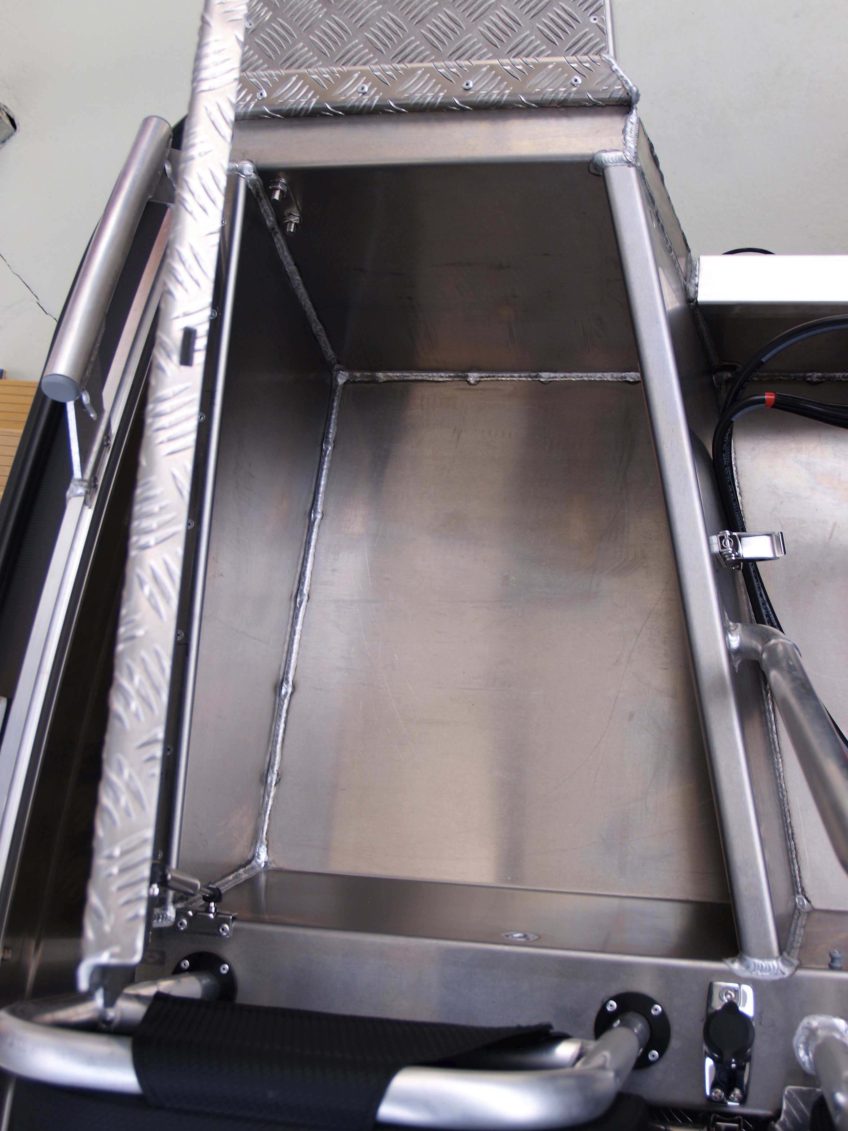 Sumppu, sis. pesuletku (BRX) - Kalastustarvikkeet - Varusteet - Silver