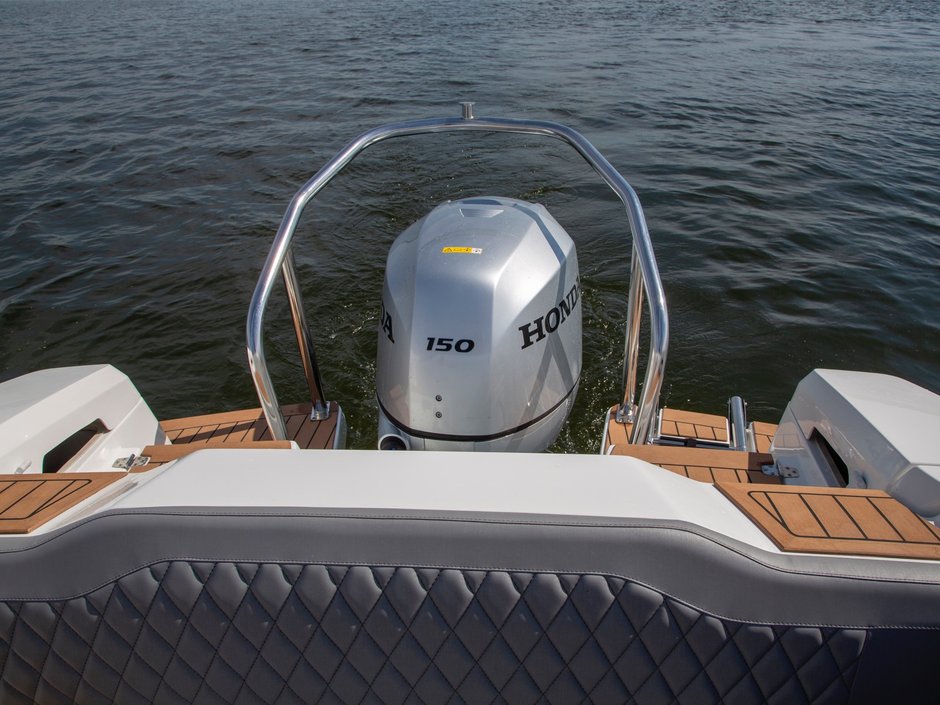 Silver Tiger DC + Suzuki - Glassfiberbåter - Modellutvalg - Silver