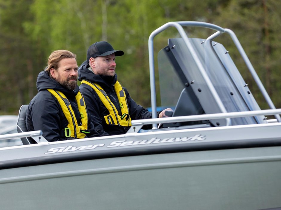 Silver Seahawk CCX – Rouhea täysalumiiniivene keskipulpetilla