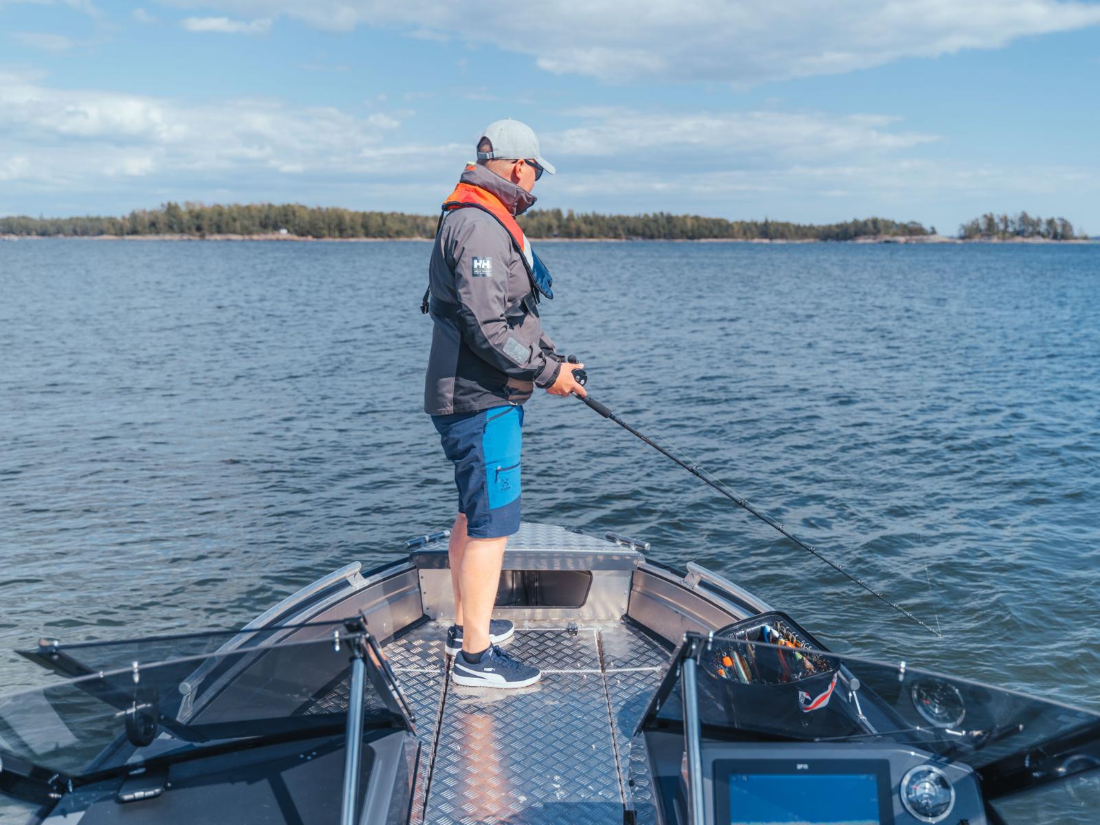 Silver Shark BRX - täysalumiinivene moneen tarpeeseen