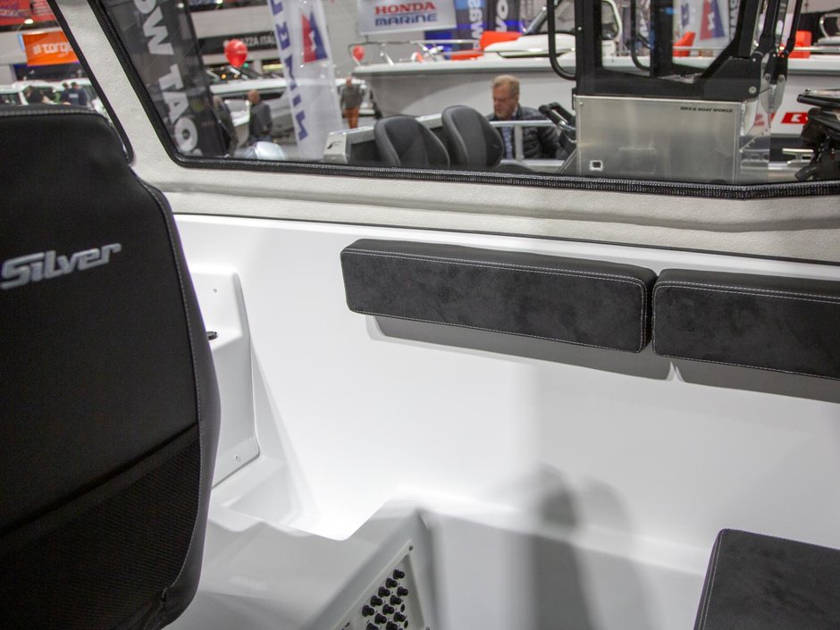 Silver Seahawk Cabin - Uusi alumiininen hyttivene