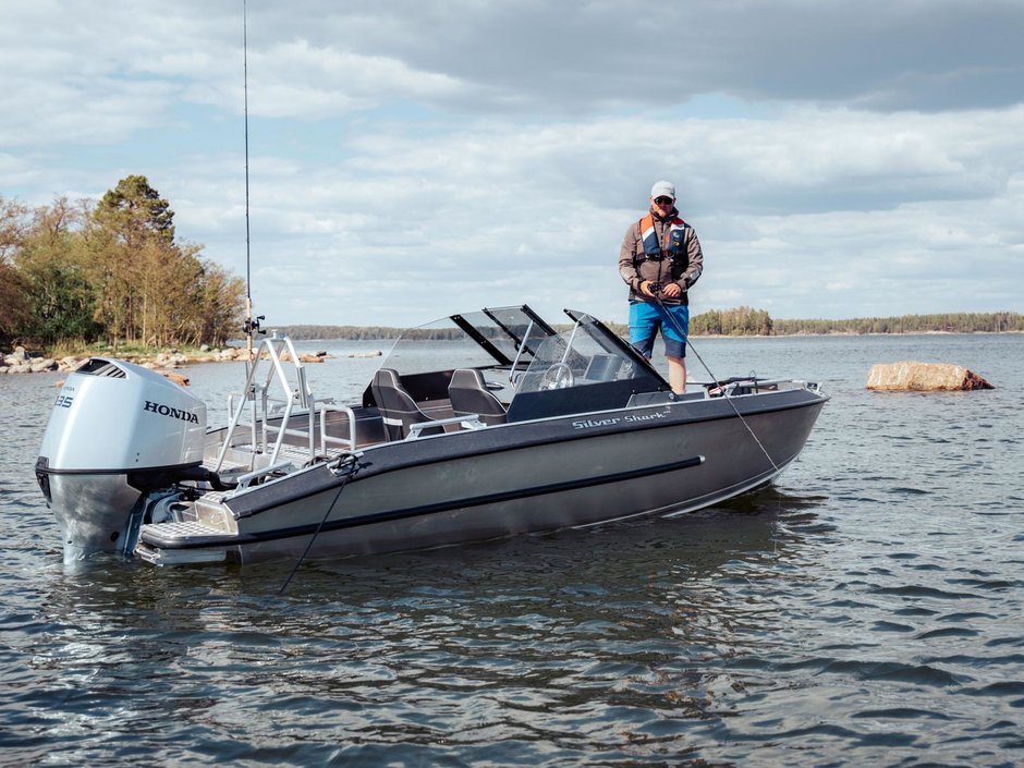 Silver Shark BRX - täysalumiinivene moneen tarpeeseen