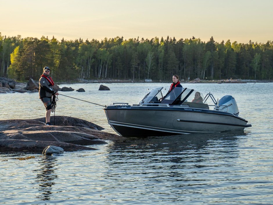 Silver Shark BRX - täysalumiinivene moneen tarpeeseen