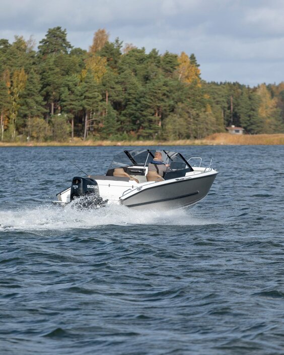 Silver Hawk BR - AluFibre™ boats - Model range - Silver